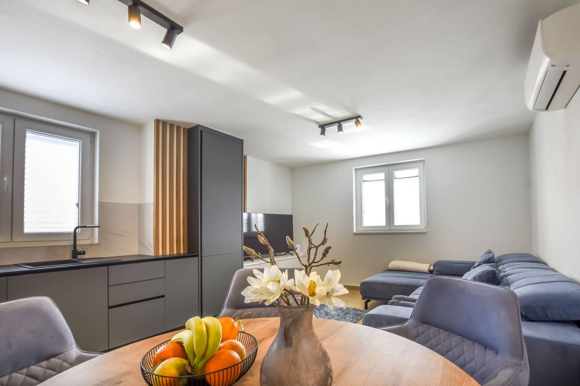 85 M² House ∙ 2 Bedrooms ∙ 5 Guests - Sukošan