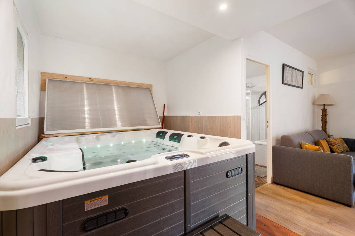 110 M² Casa ∙ 1 Habitación ∙ 2 Huéspedes - Combourg