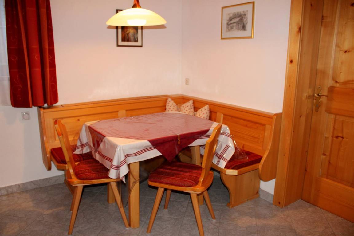 44 M² Ferienwohnung ∙ 2 Schlafzimmer ∙ 4 Gäste - Obertilliach