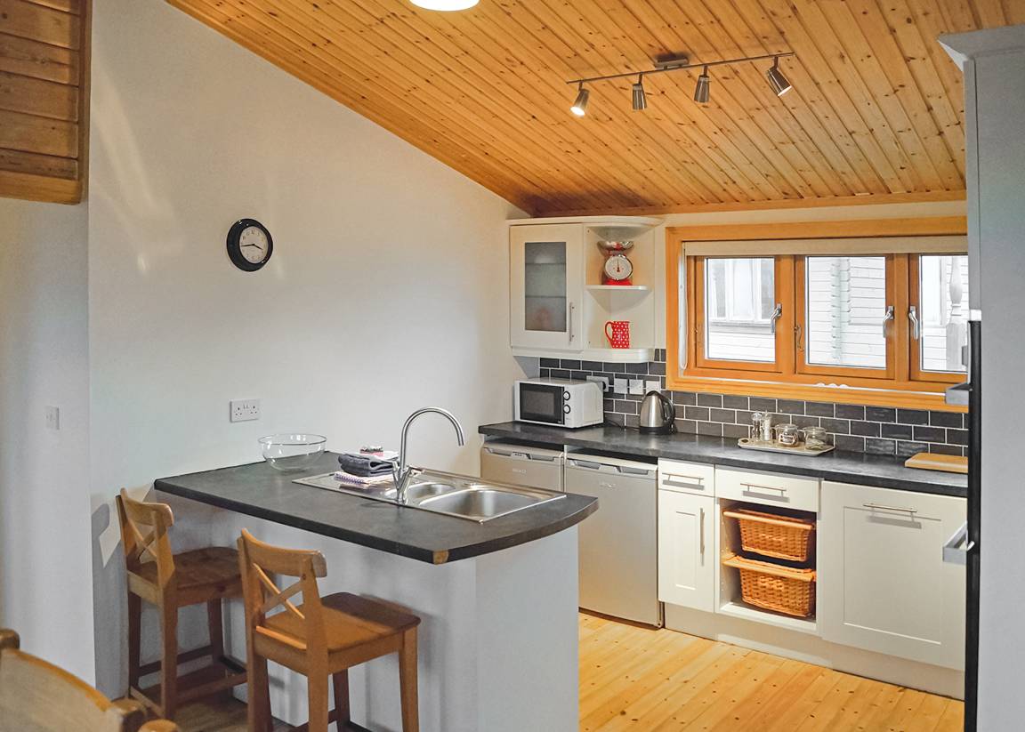 Chalet ∙ 3 Bedrooms ∙ 6 Guests - Helston