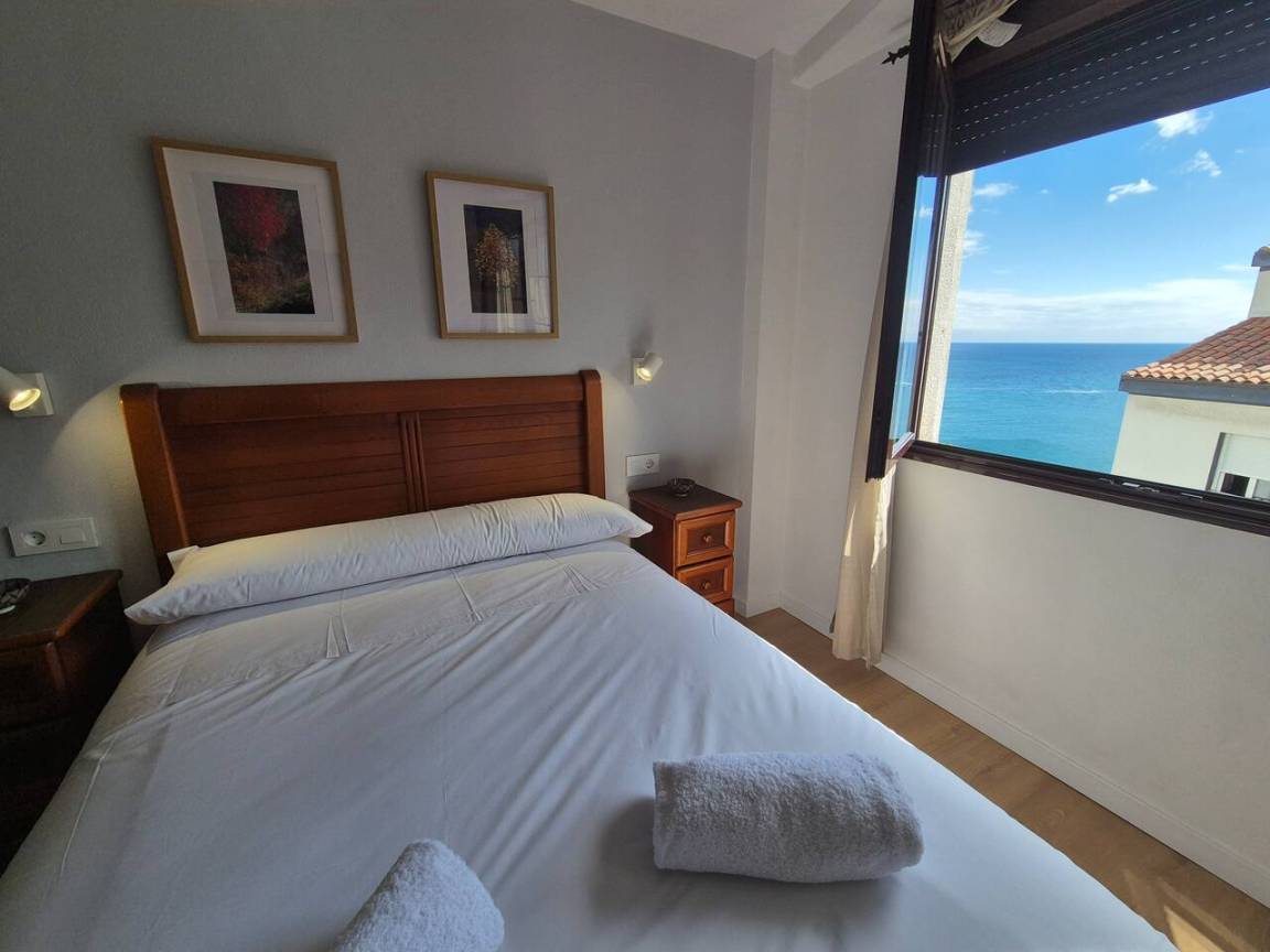 54 M² Apartamento ∙ 2 Habitaciones ∙ 4 Huéspedes - Caravia