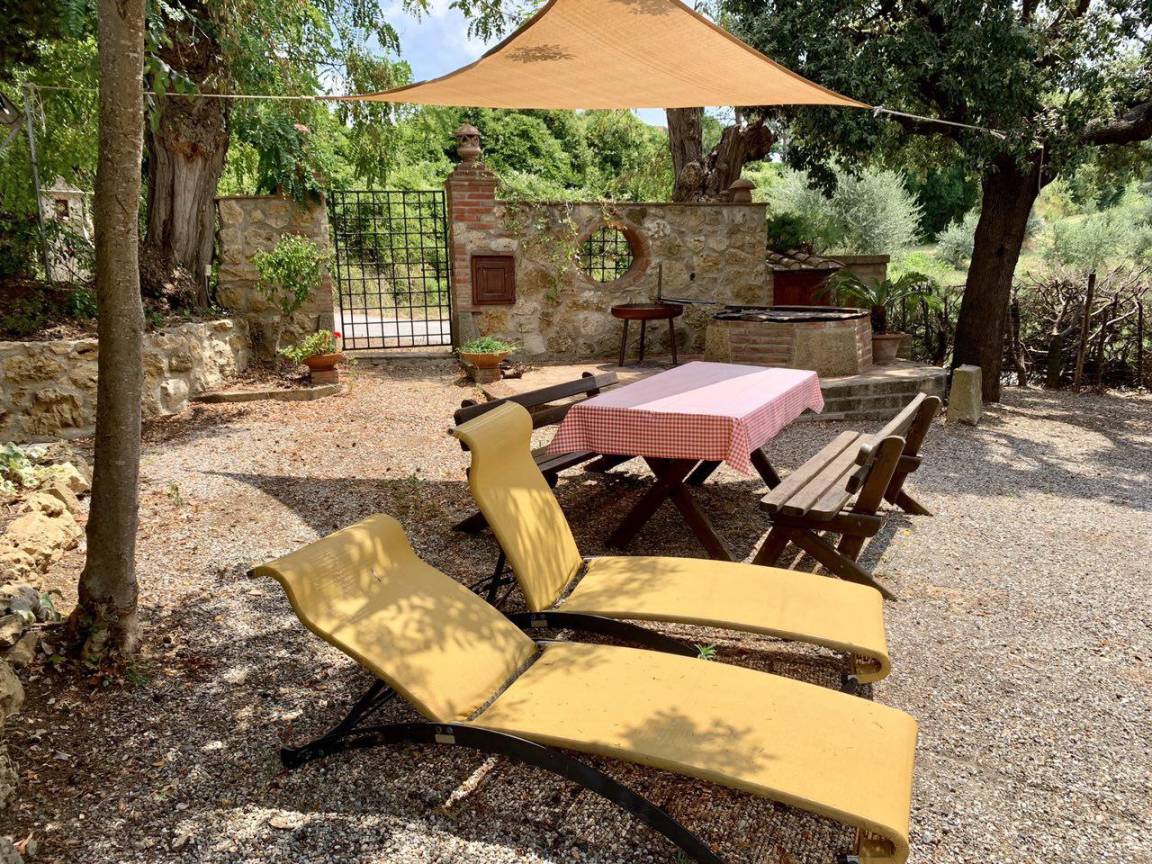 135 M² Casa Rural ∙ 2 Habitaciones ∙ 8 Huéspedes - Bibbona