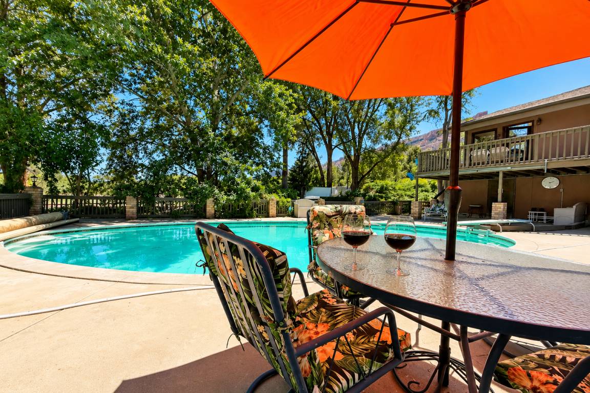 House ∙ 5 Bedrooms ∙ 16 Guests - Fruita, CO