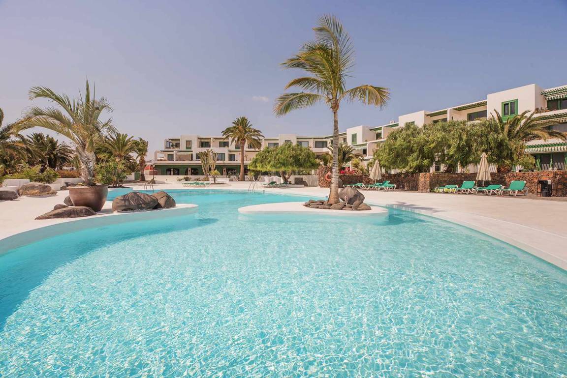 57 M² Apartment ∙ 2 Bedrooms ∙ 3 Guests - Costa Teguise