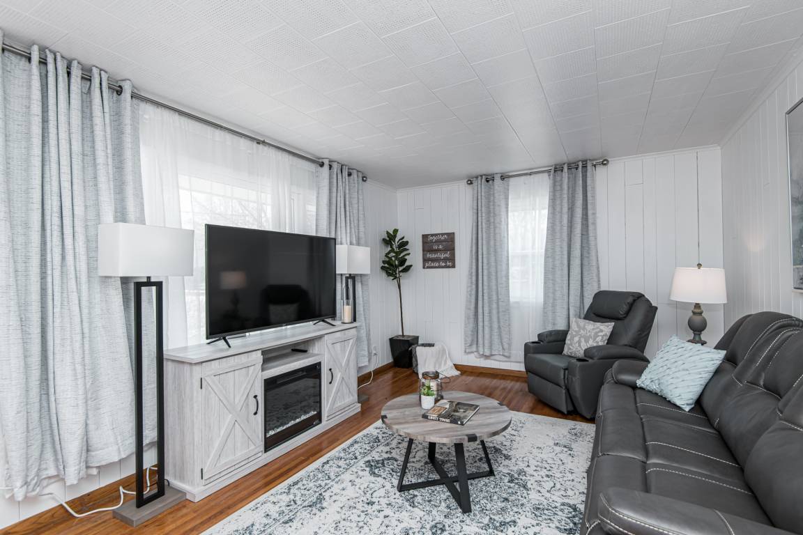 Apartment ∙ 3 Bedrooms ∙ 6 Guests - Minnesota