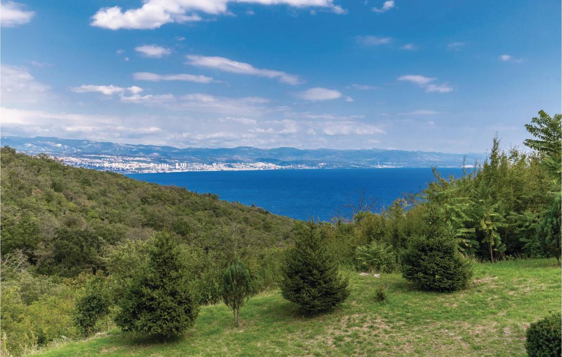 218 M² Huis ∙ 5 Slaapkamers ∙ 9 Gasten - Istrië