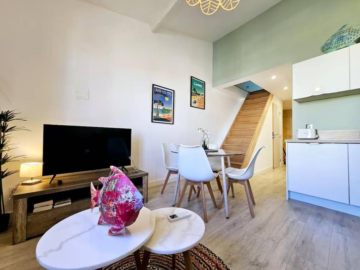 50 M² Ferienwohnung ∙ 2 Schlafzimmer ∙ 4 Gäste - Antibes