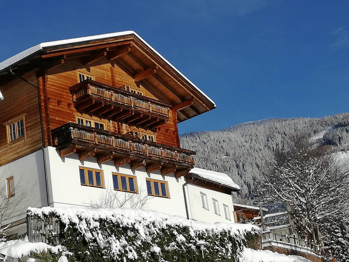 55 M² Hotel ∙ 3 Bedrooms ∙ 5 Guests - Lienz