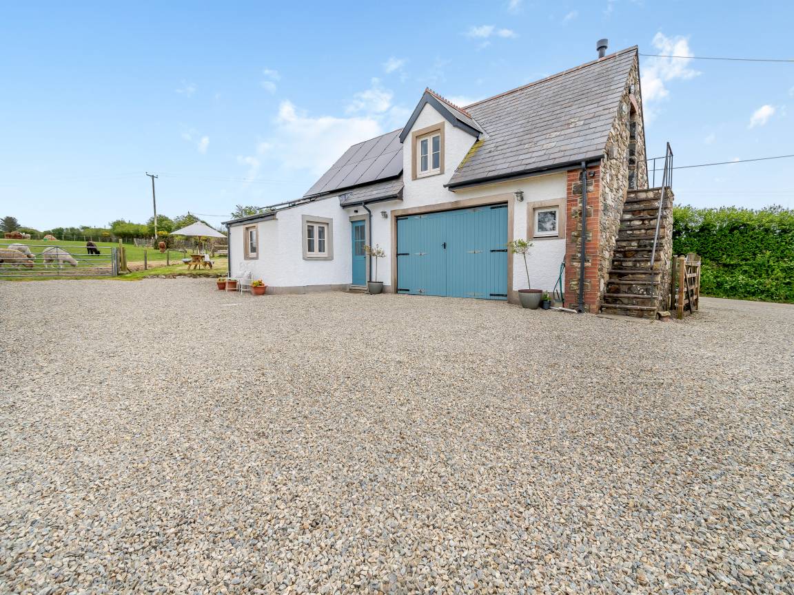 Cottage ∙ 2 Bedrooms ∙ 4 Guests - Solva