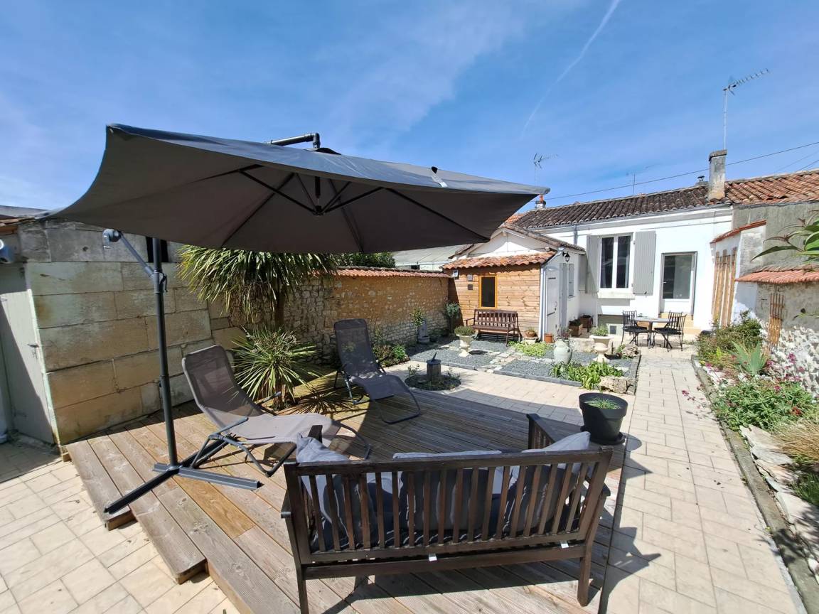 55 M² Ferienhaus ∙ 1 Schlafzimmer ∙ 4 Gäste - Saint-Jean-d'Angély