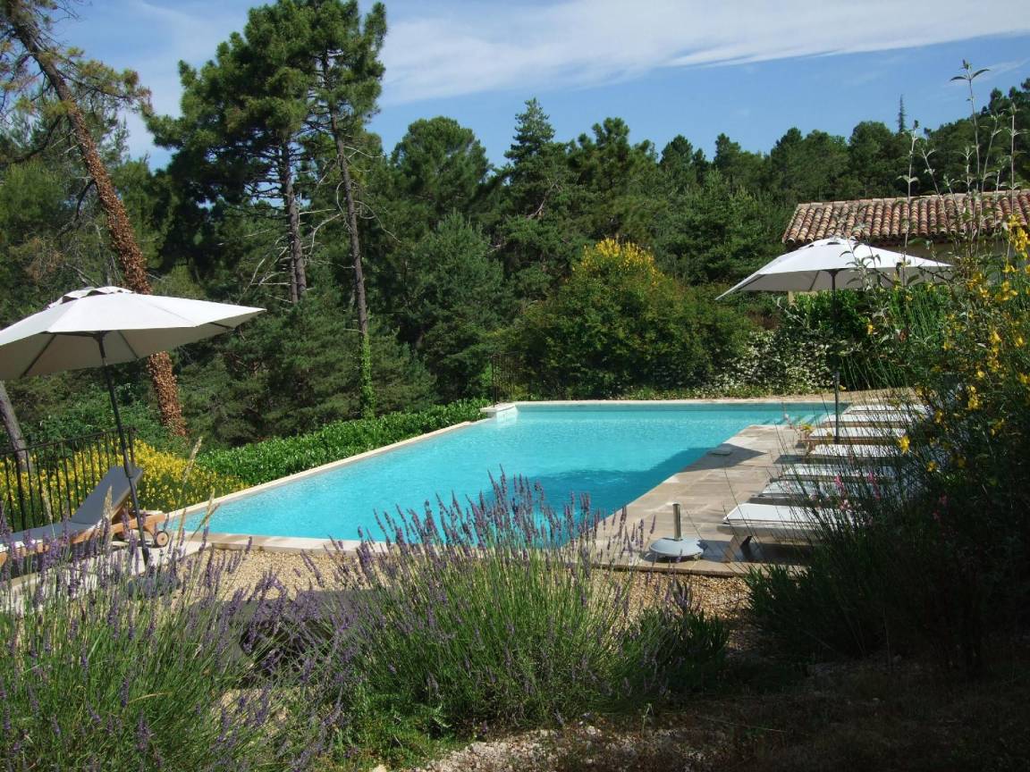 60 M² Appartement ∙ 2 Slaapkamers ∙ 6 Gasten - Montauroux