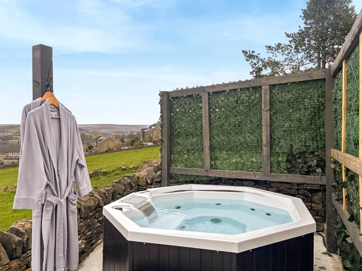 Cottage ∙ 2 Bedrooms ∙ 2 Guests - Haworth