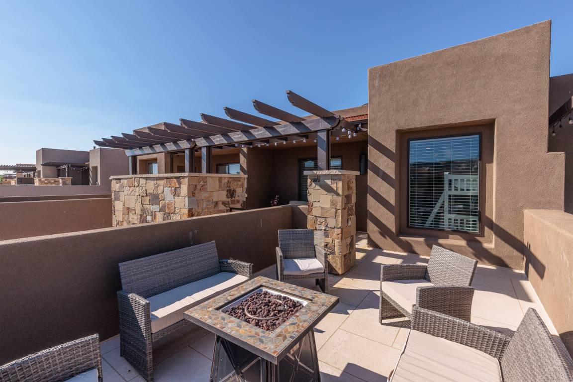 168 M² House ∙ 3 Bedrooms ∙ 16 Guests - St. George, USA