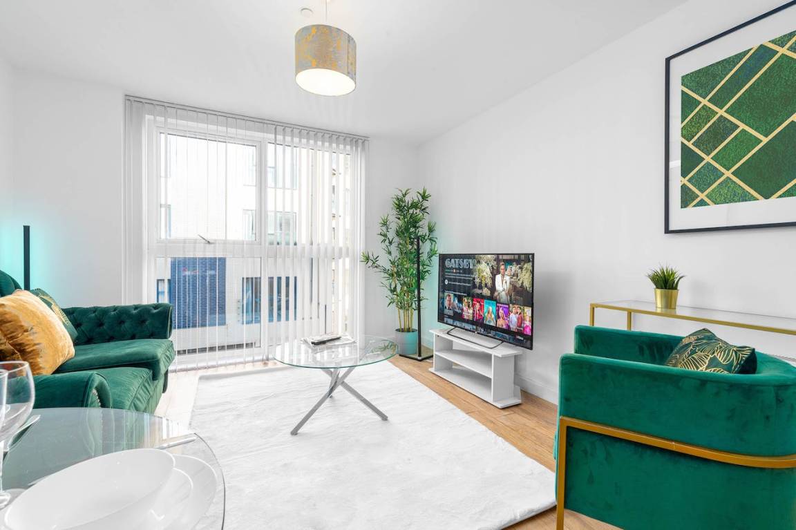 92 M² Apartment ∙ 2 Bedrooms ∙ 4 Guests - New Street Station - Birmingham