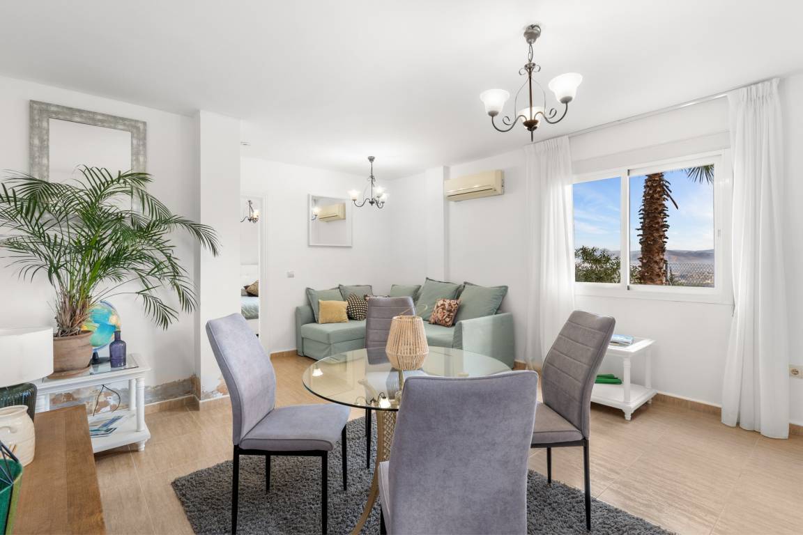 50 M² Apartamento ∙ 1 Quarto ∙ 4 Hóspedes - Coín