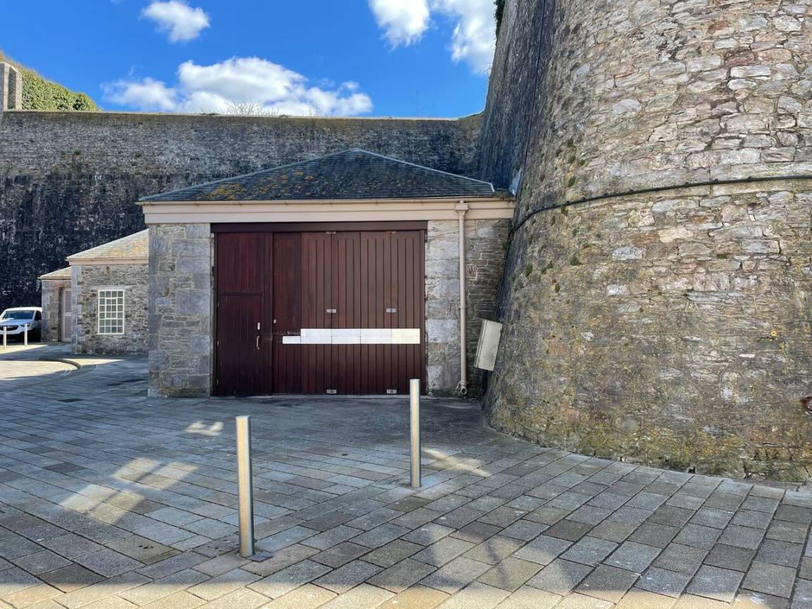 45 M² Apartment ∙ 1 Bedroom ∙ 3 Guests - Plymouth