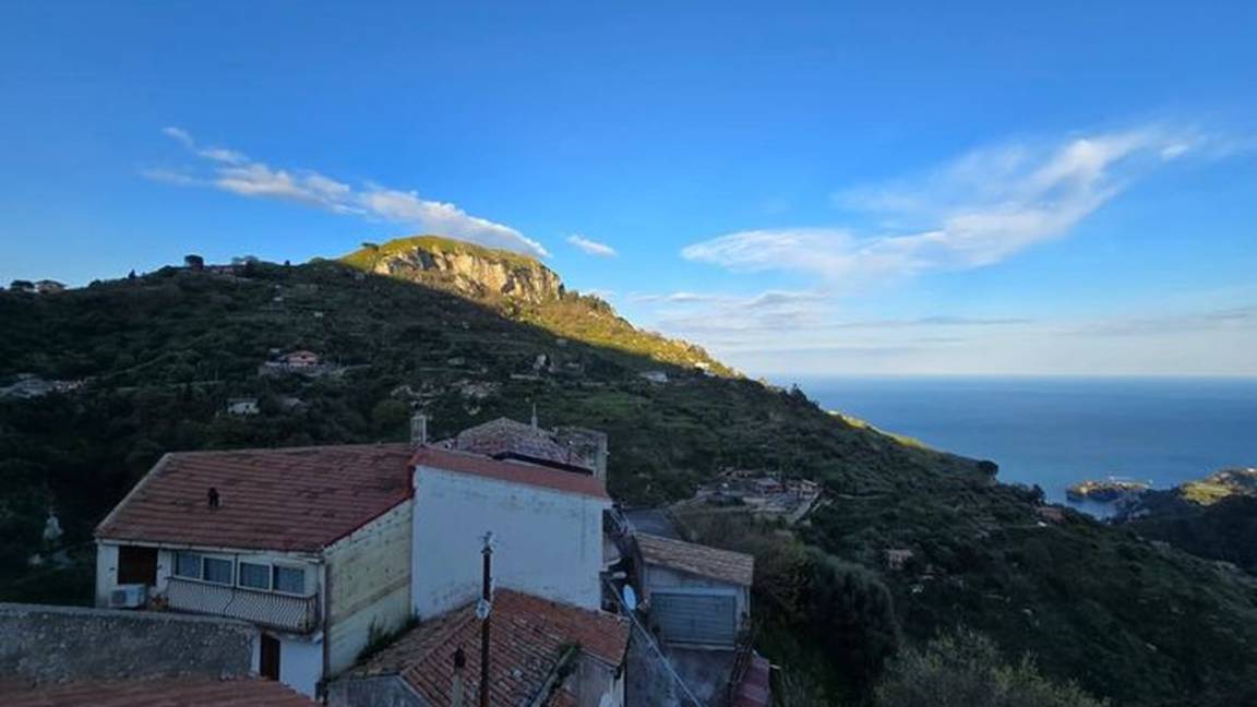 18 M² Ferienwohnung ∙ 1 Schlafzimmer ∙ 2 Gäste - Taormina