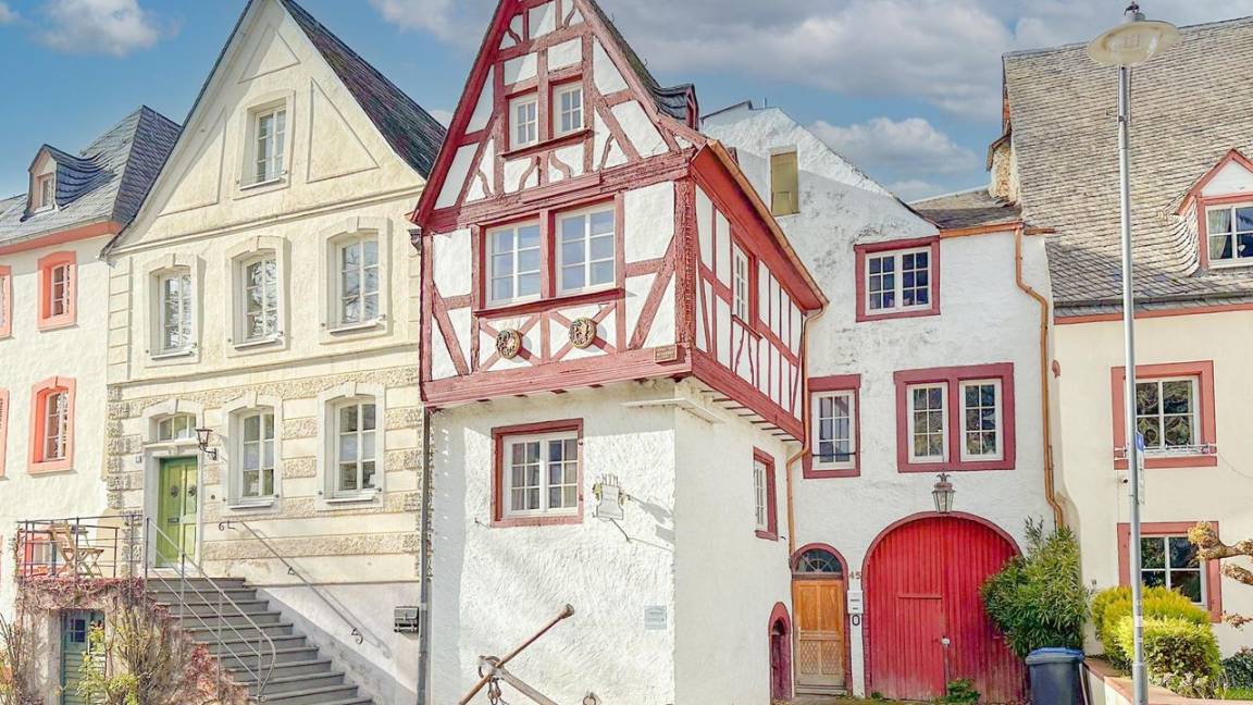 331 M² Huis ∙ 5 Slaapkamers ∙ 12 Gasten - Traben-Trarbach