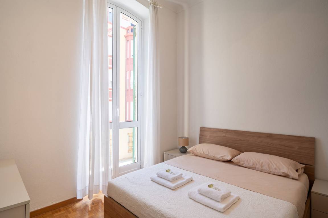 70 M² Ferienwohnung ∙ 2 Schlafzimmer ∙ 6 Gäste - Sanremo