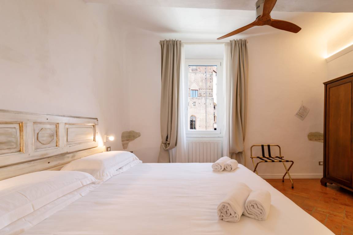 70 M² Apartment ∙ 2 Bedrooms ∙ 4 Guests - Siena