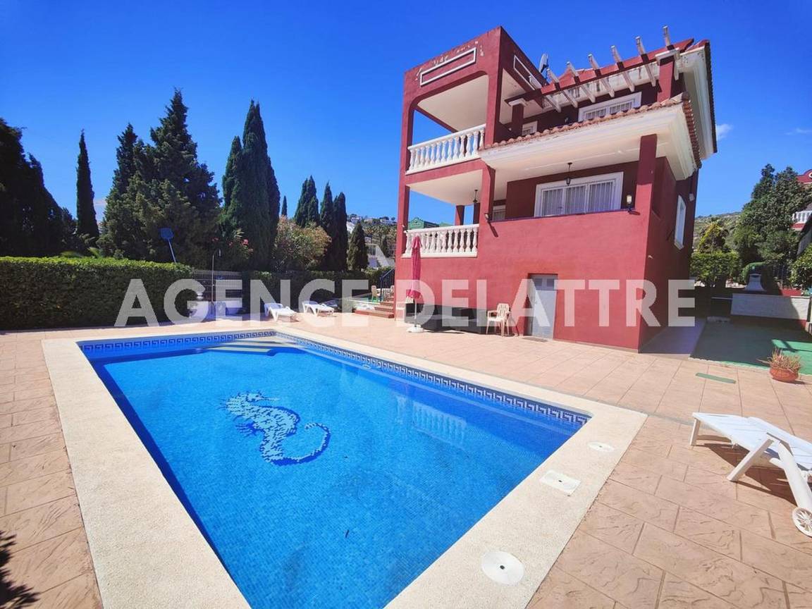 127 M² Maison De Vacances ∙ 4 Chambres ∙ 8 Personnes - Peñíscola