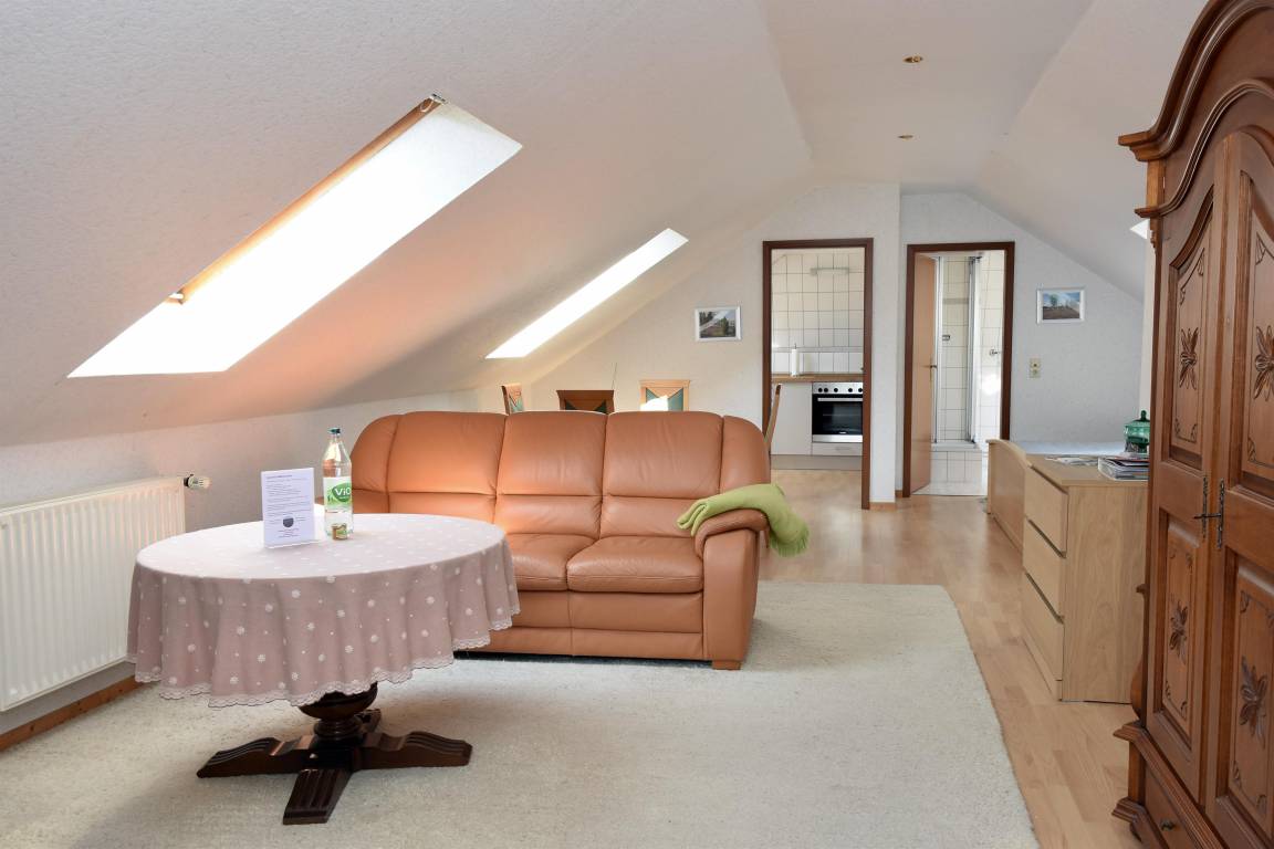 55 M² Ferienwohnung ∙ 1 Schlafzimmer ∙ 2 Gäste - Schneverdingen