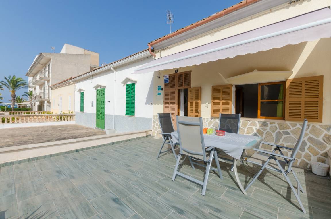 117 M² House ∙ 3 Bedrooms ∙ 4 Guests - Can Picafort
