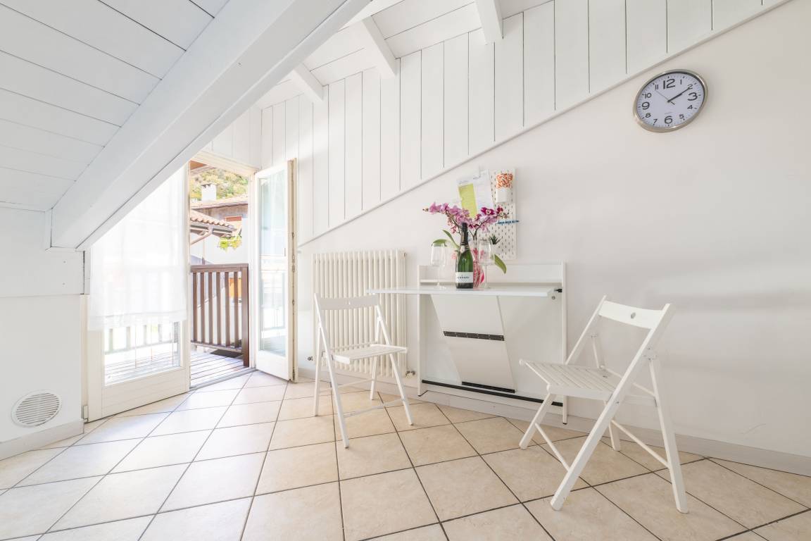 63 M² Ferienwohnung ∙ 1 Schlafzimmer ∙ 3 Gäste - Rovereto