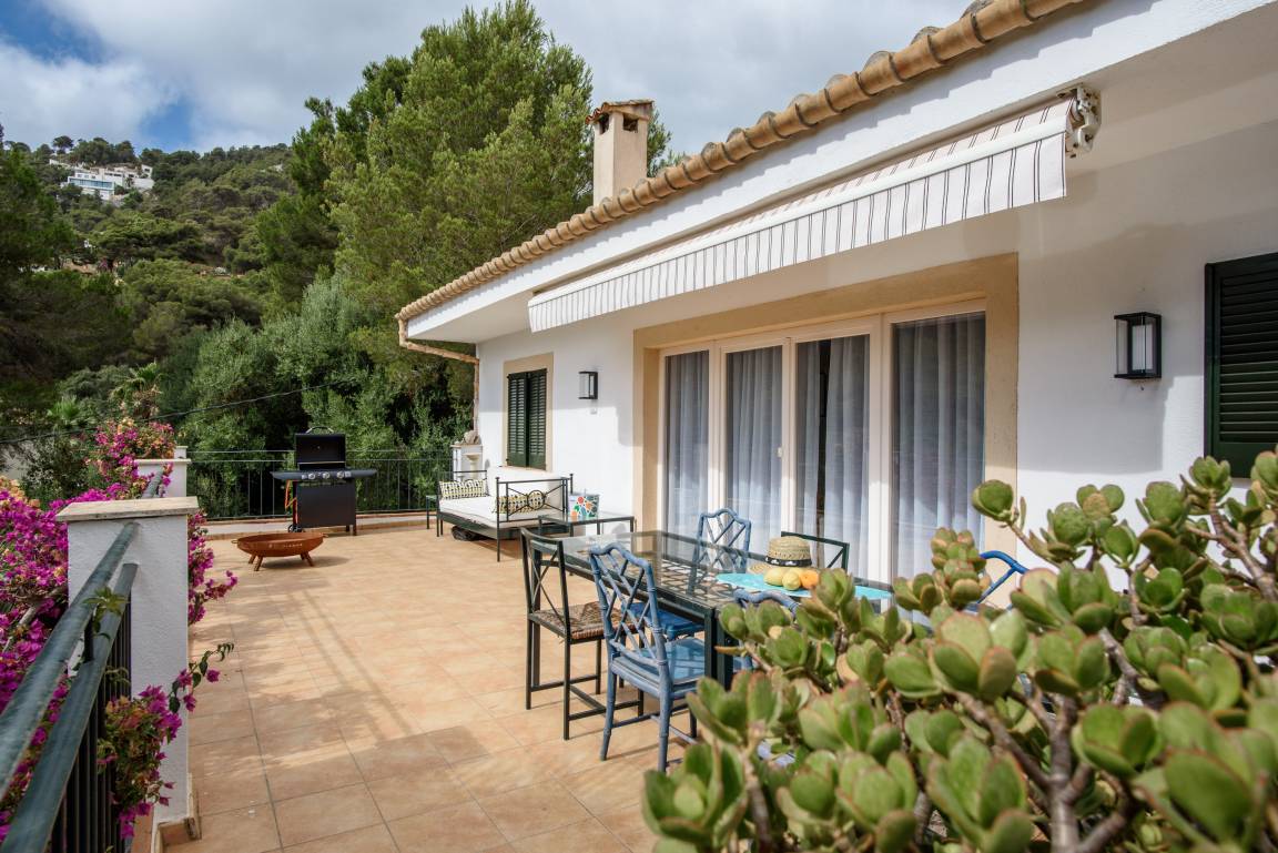 250 M² Villa ∙ 4 Bedrooms ∙ 5 Guests - Canyamel