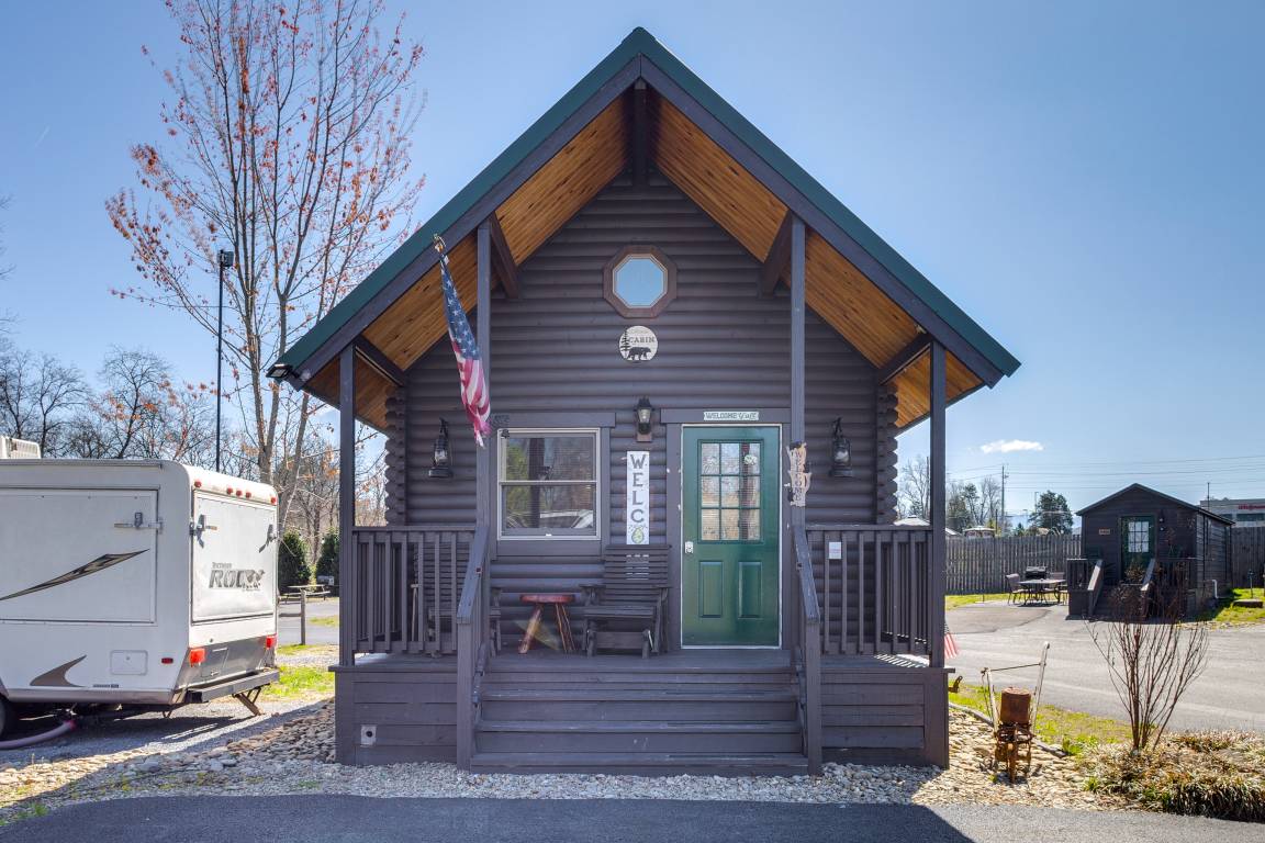36 M² House ∙ 1 Bedroom ∙ 4 Guests - Sevierville, TN