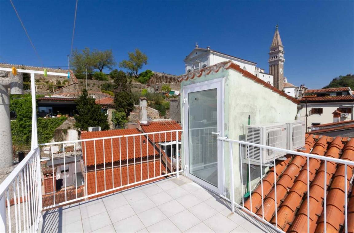 95 M² Ferienwohnung ∙ 3 Schlafzimmer ∙ 6 Gäste - Piran