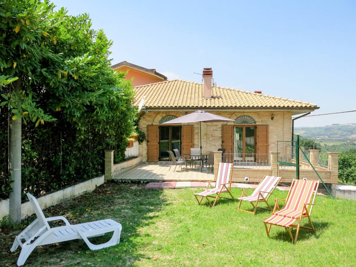 75 M² House ∙ 2 Bedrooms ∙ 4 Guests - Abruzzo