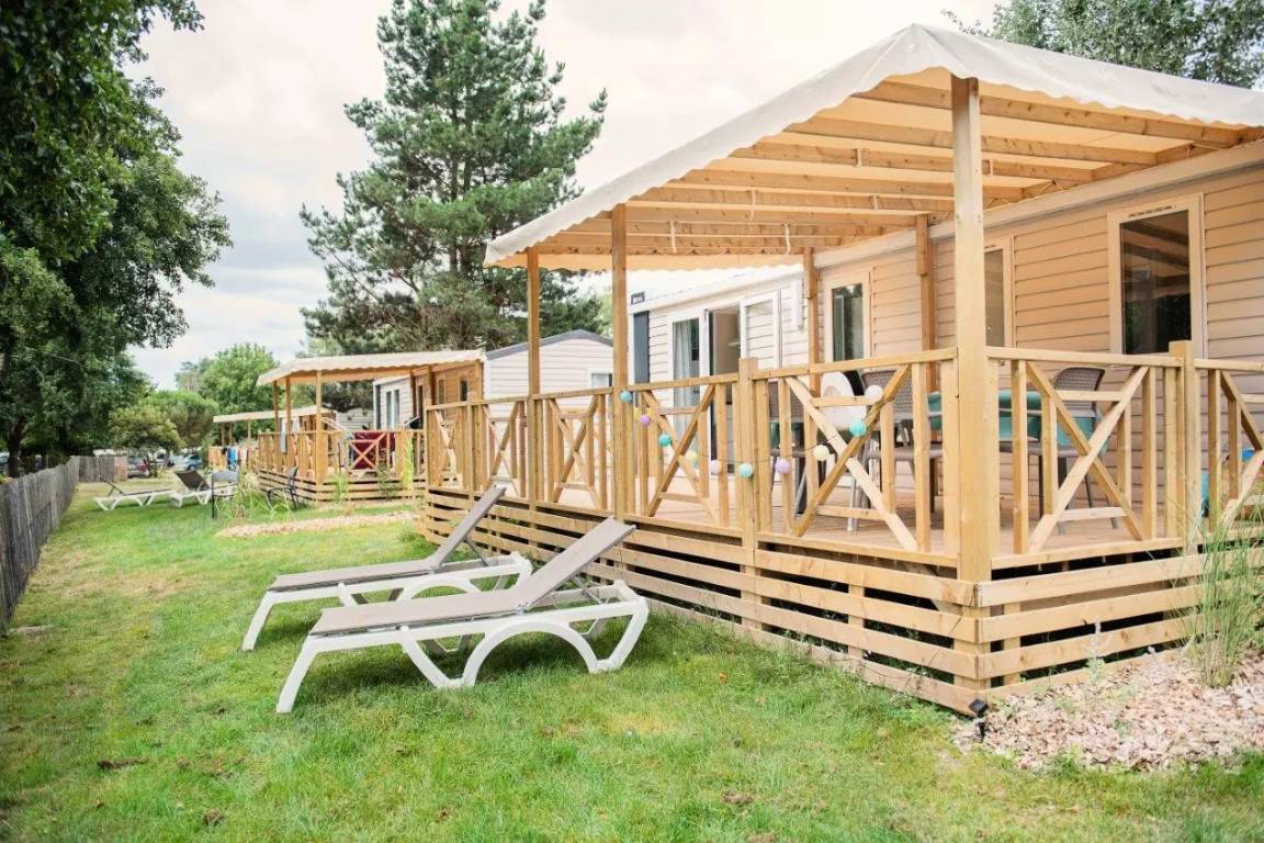 Mobil-home ∙ 3 Chambres ∙ 6 Personnes - Aizenay