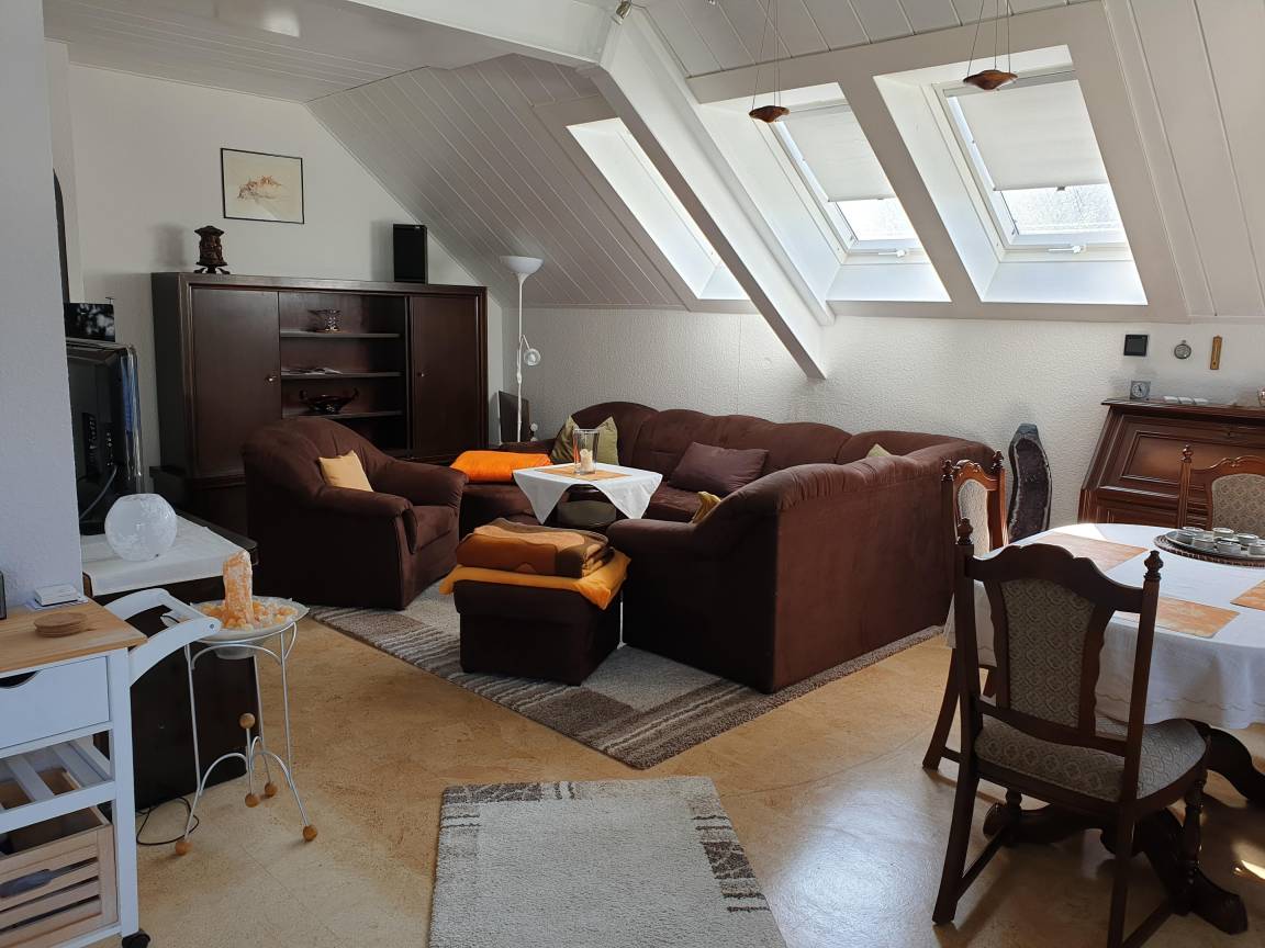 50 M² Ferienwohnung ∙ 1 Schlafzimmer ∙ 3 Gäste - Bad Saulgau