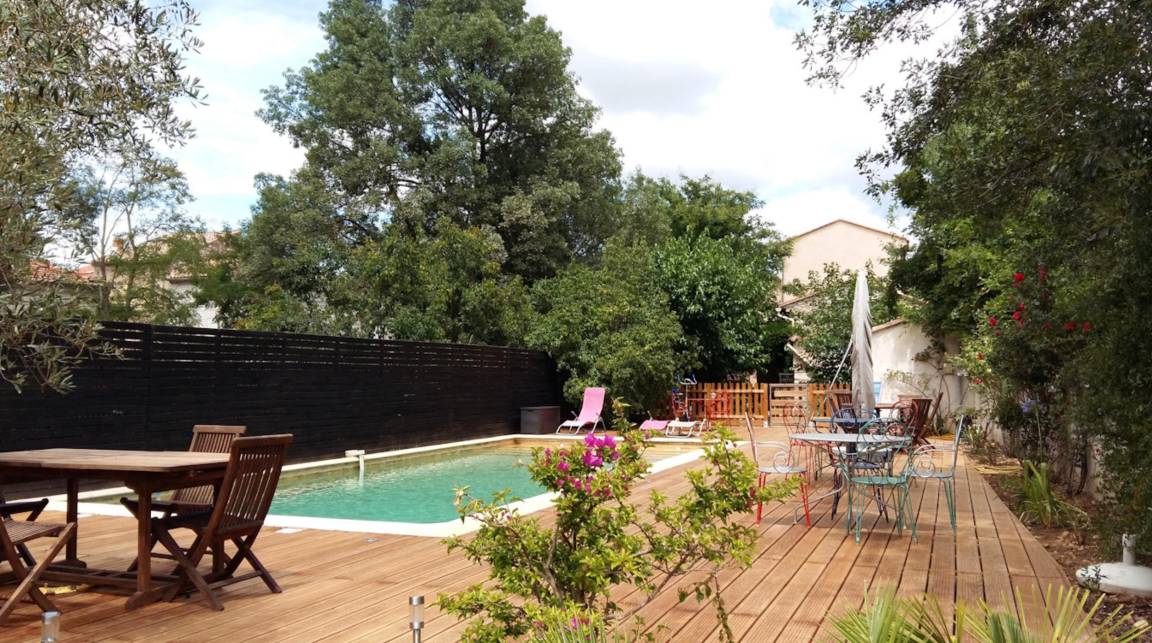 85 M² Appartement ∙ 1 Slaapkamer ∙ 4 Gasten - Alès