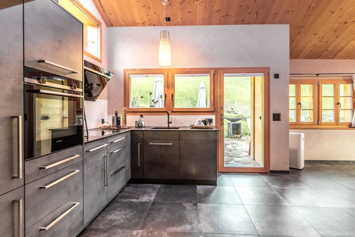 146 M² Ferienhaus ∙ 3 Schlafzimmer ∙ 8 Gäste - Frutigen