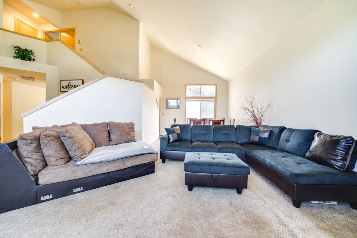 204 M² House ∙ 4 Bedrooms ∙ 10 Guests - Renton, WA
