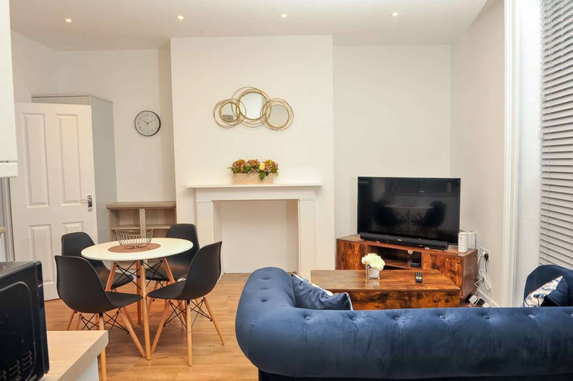 33 M² Apartment ∙ 1 Bedroom ∙ 4 Guests - Reading