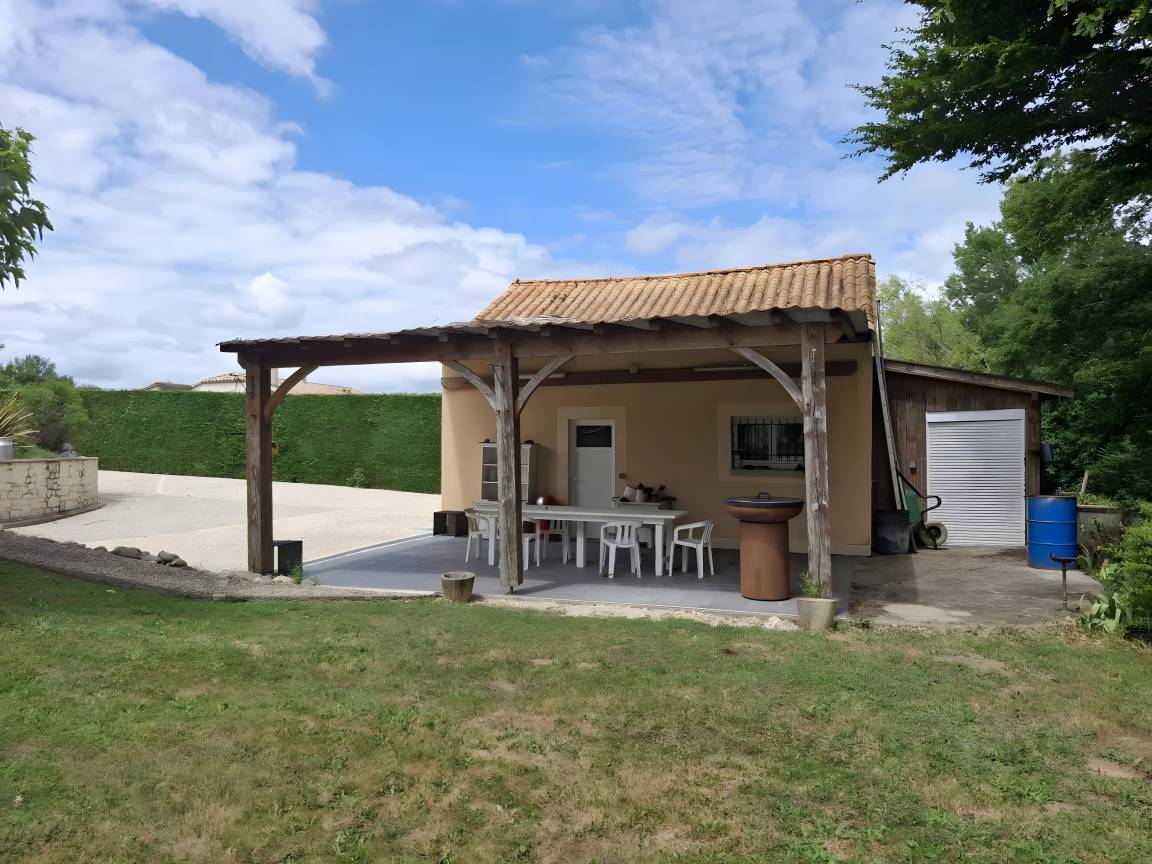 50 M² Appartement ∙ 1 Chambre ∙ 2 Personnes - Boulazac