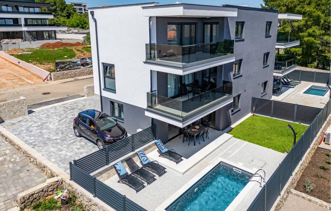 113 M² Appartamento ∙ 3 Camere Da Letto ∙ 6 Ospiti - Ponte