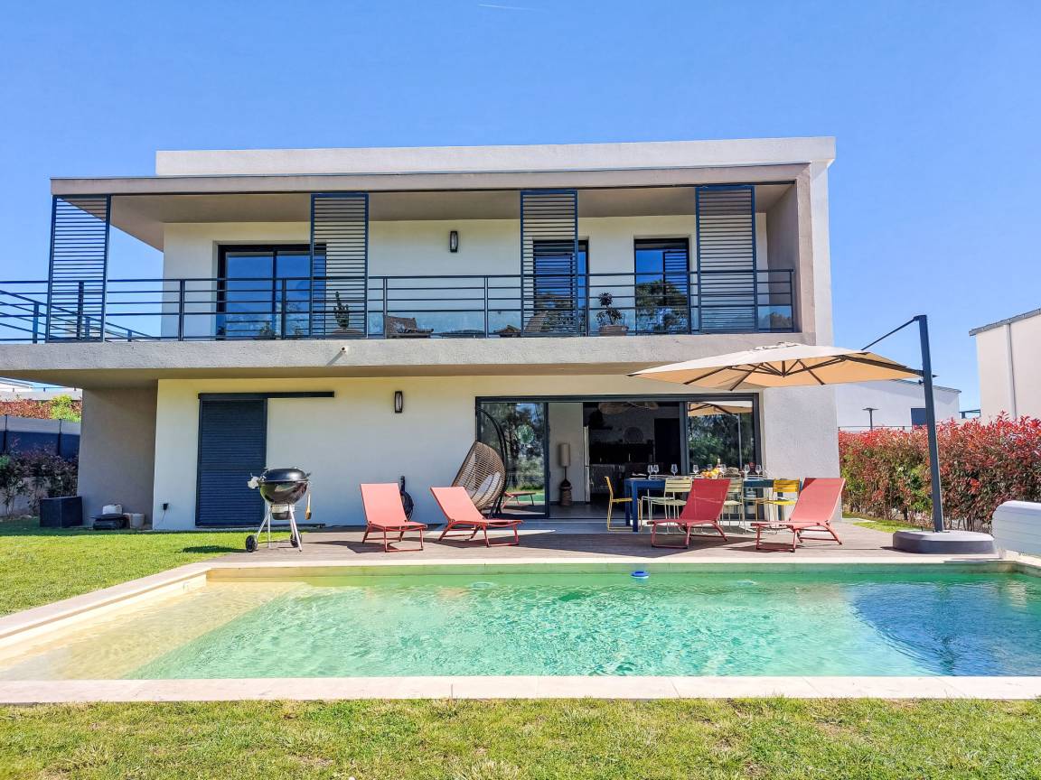 140 M² Maison De Vacances ∙ 4 Chambres ∙ 8 Personnes - Auribeau-sur-Siagne