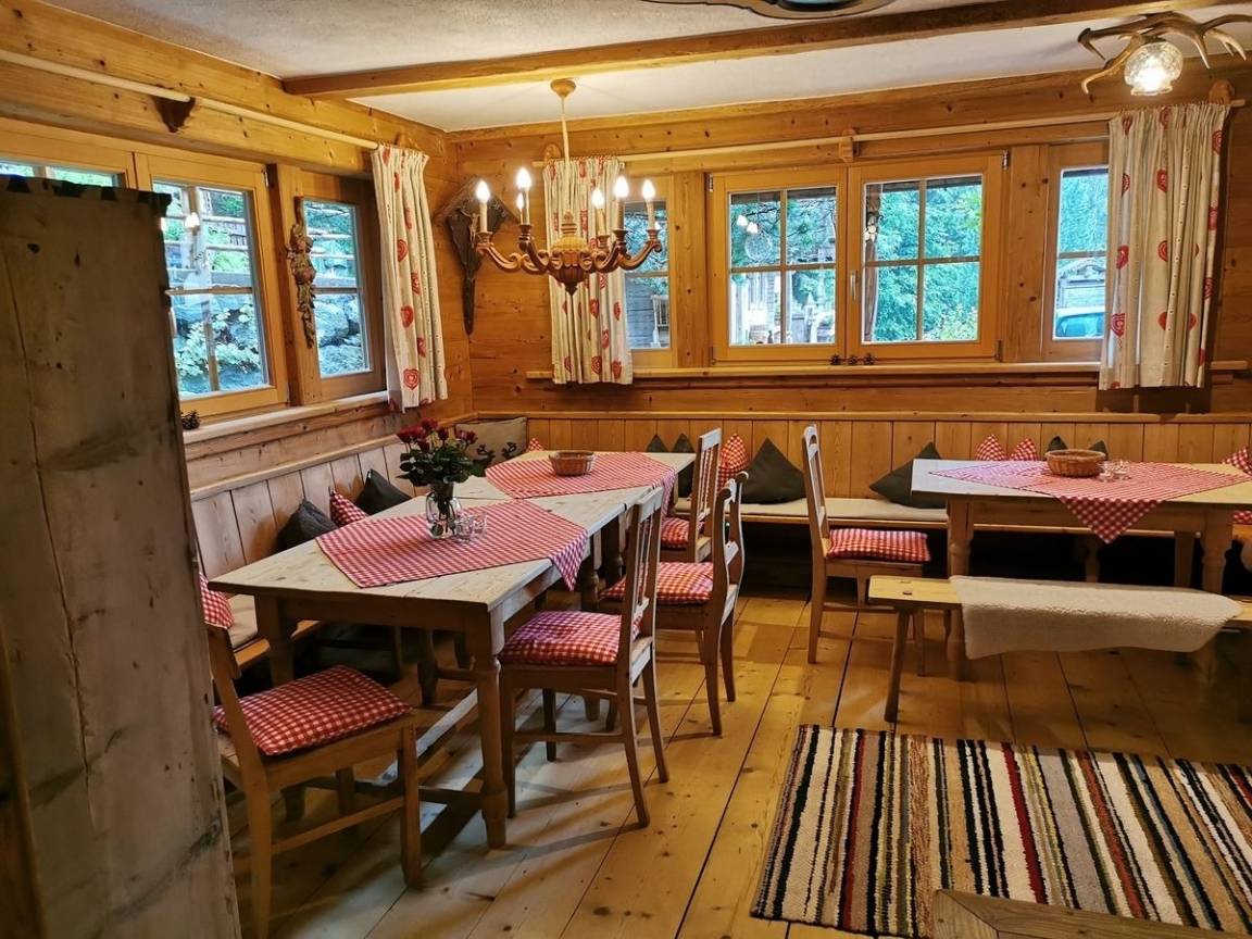 240 M² House ∙ 7 Bedrooms ∙ 17 Guests - Mayrhofen