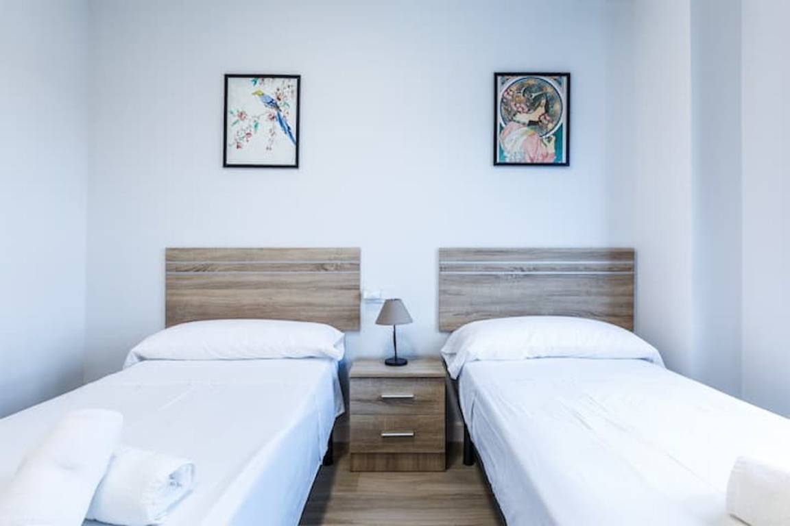 70 M² Appartamento ∙ 2 Camere Da Letto ∙ 4 Ospiti - Torre del Mar