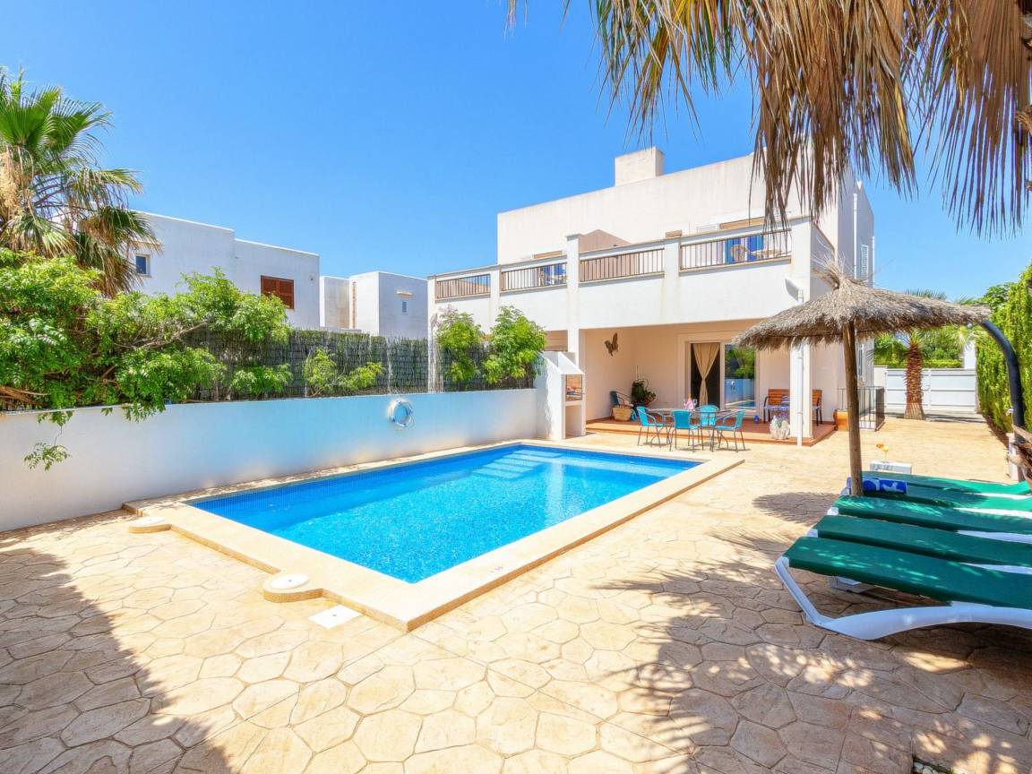 142 M² Ferienhaus ∙ 3 Schlafzimmer ∙ 5 Gäste - Cala d’Or