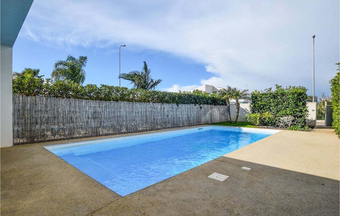 80 M² House ∙ 2 Bedrooms ∙ 4 Guests - Marina di Ragusa