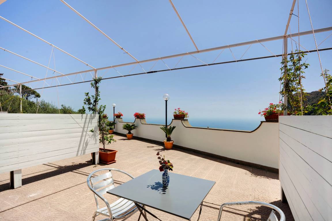 40 M² Appartamento Vacanza ∙ 1 Camera Da Letto ∙ 2 Ospiti - Isola di Capri