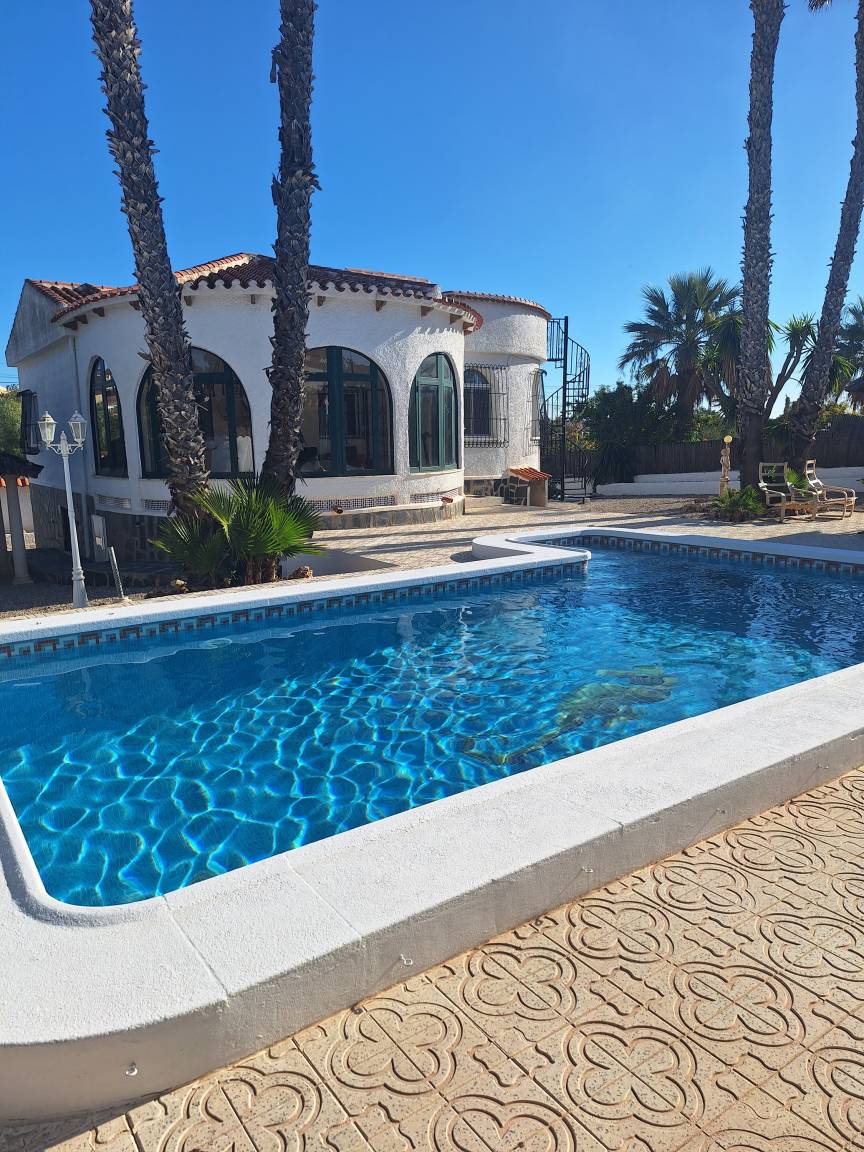 100 M² Villa ∙ 3 Habitaciones ∙ 6 Huéspedes - La Marina
