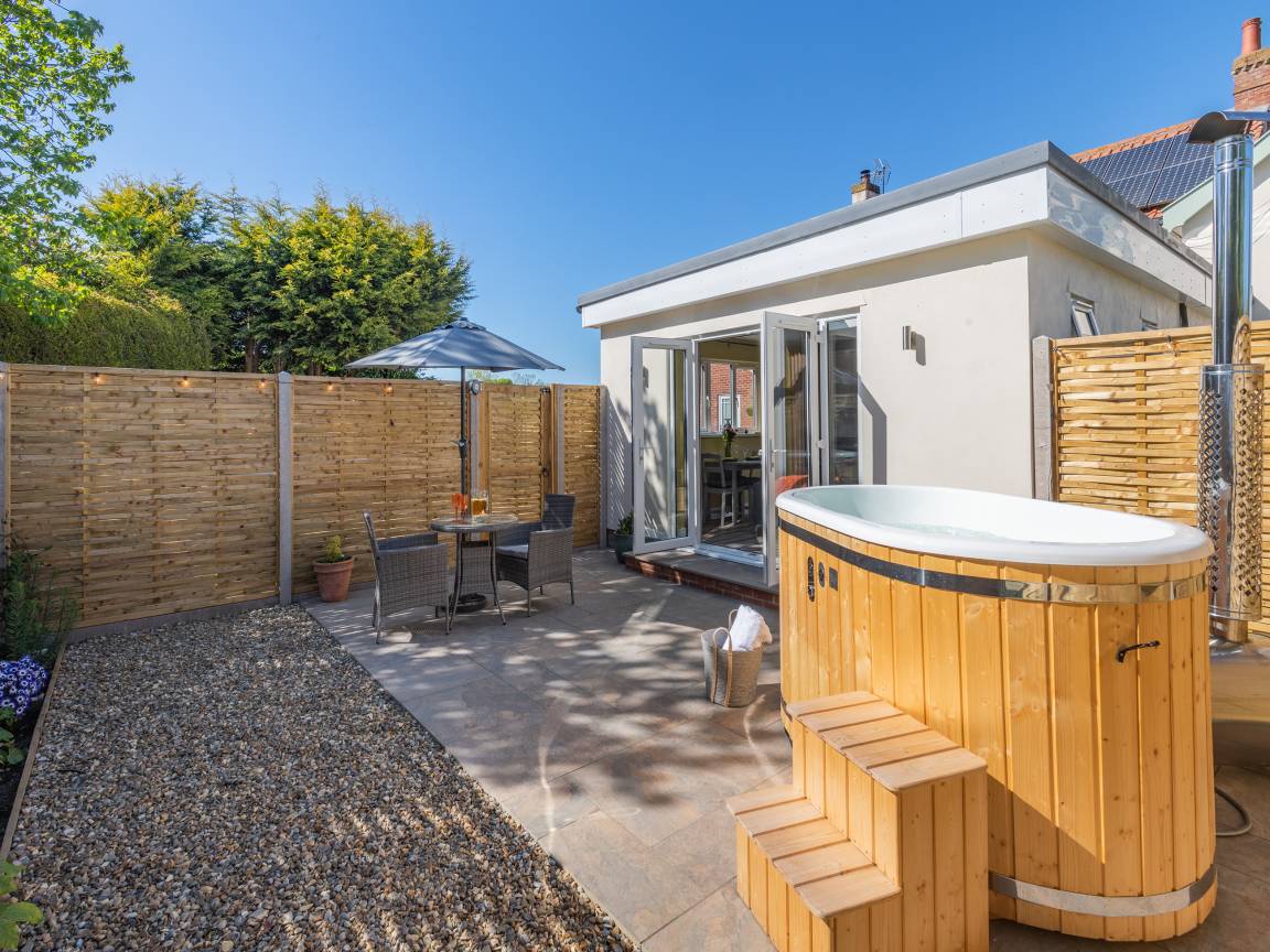 Cottage ∙ 1 Bedroom ∙ 2 Guests - Beccles