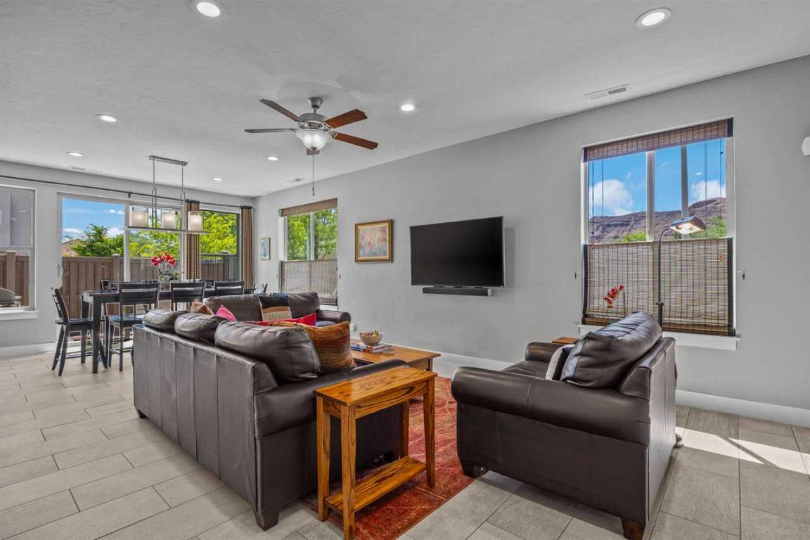 200 M² House ∙ 3 Bedrooms ∙ 11 Guests - Moab, UT