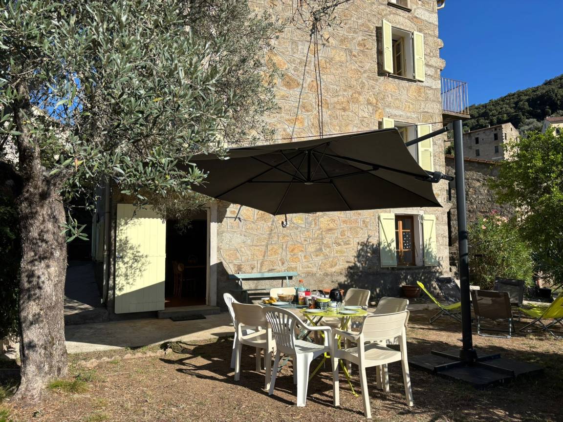 200 M² Maison De Vacances ∙ 4 Chambres ∙ 8 Personnes - Lac de Goria